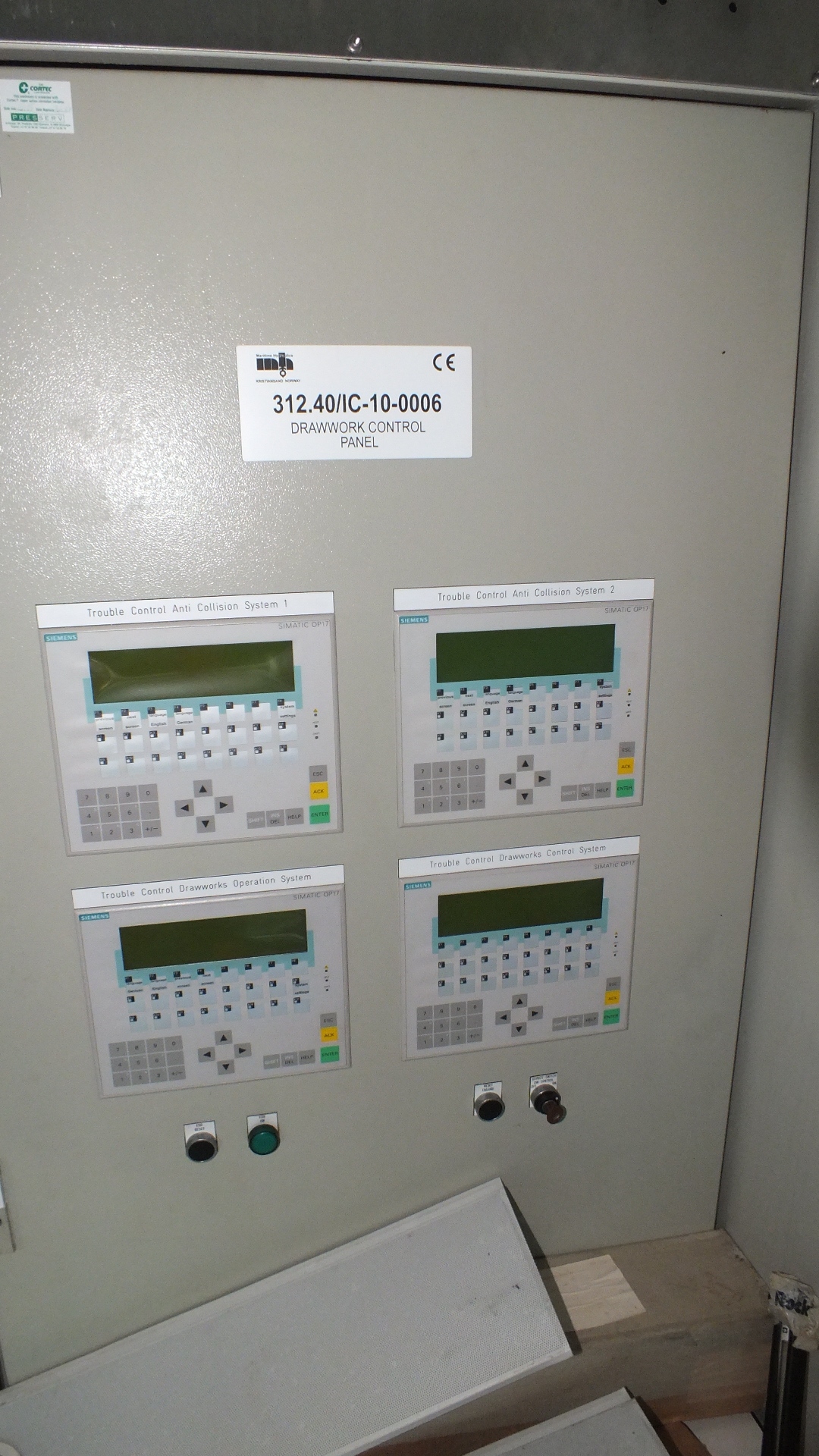 Cabin, Driller's with control panels For Sale or Rent - Listing ID: UL ...