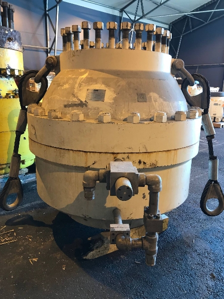 Diverter BOP, 30", 1000 psi - NOV Spherical BOP - Shaffer Sale Only ...